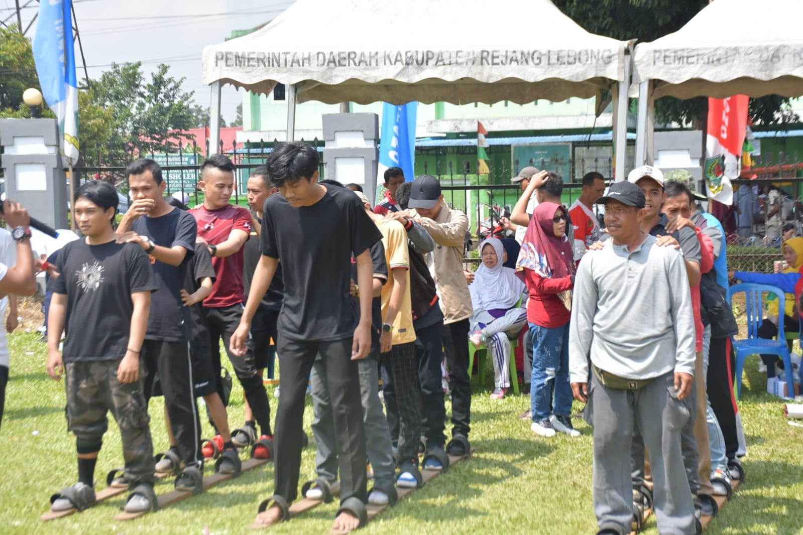 Bupati Buka Resmi Berbagai Tangkai Lomba Meriahkan HUT RI Ke-78 Rejang Lebong - Pemerintah ...